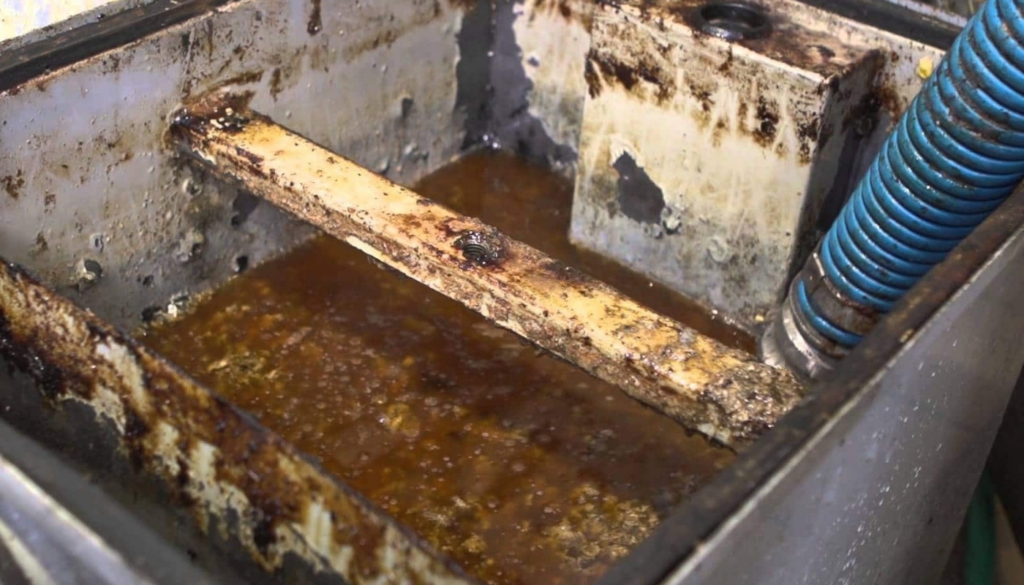 Drain Cleaning & Grease Trap Cleaning Zanesville, OH | Eagle Eye Septic ...